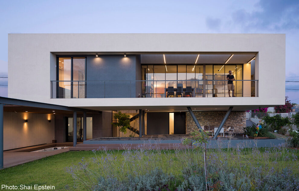 600sqm House, Menashe Area - Fineshmaker